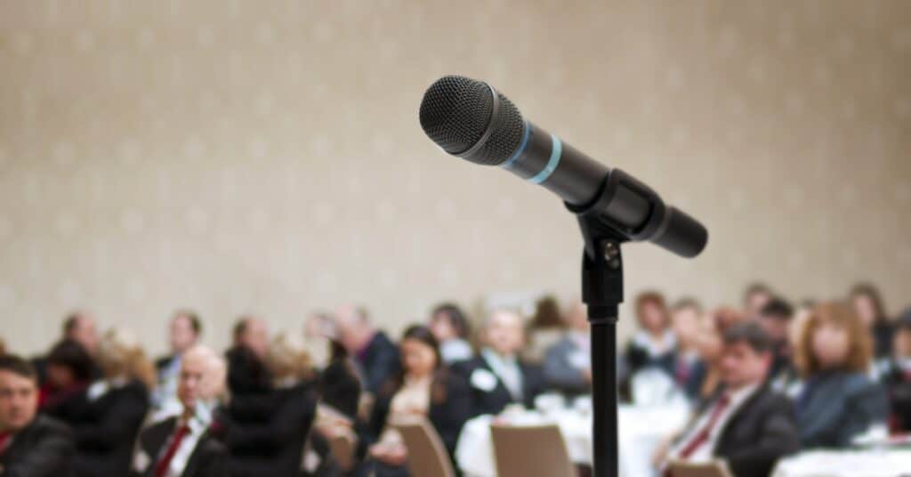 Catch Brad Smith LIVE at Staffing World 2024!